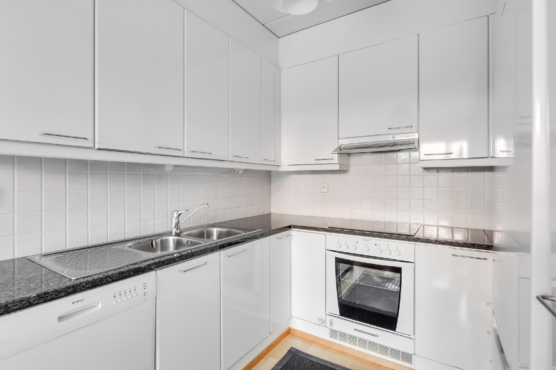 3h, k, s, parveke, terassi, ulkovarasto, Planeetankuja 3, Olari, Espoo ...