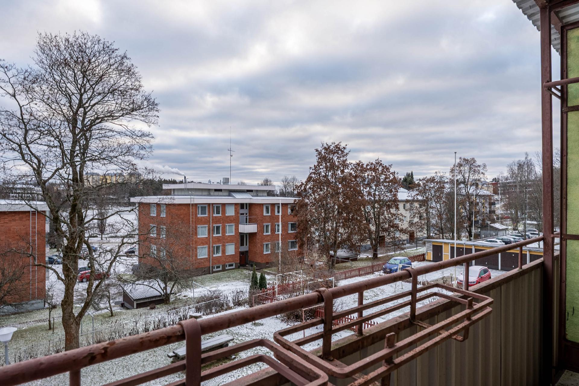 2h, kk, Huuhankatu 6, Niirala, Kuopio - Kiinteistömaailma