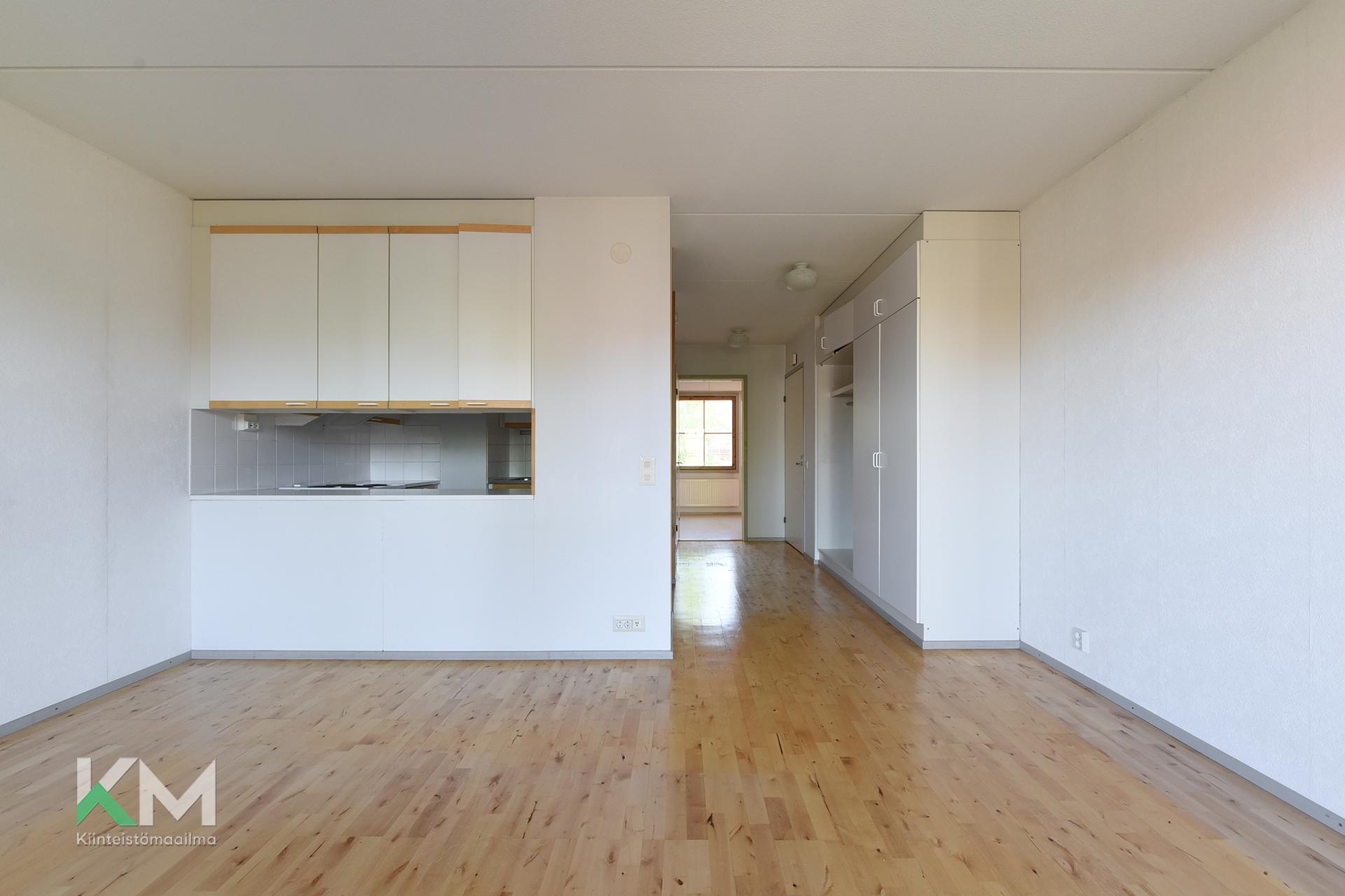 2h, kk, kph, s, vh, p, Lautamiehenkatu 10, Asemantausta, Lahti ...