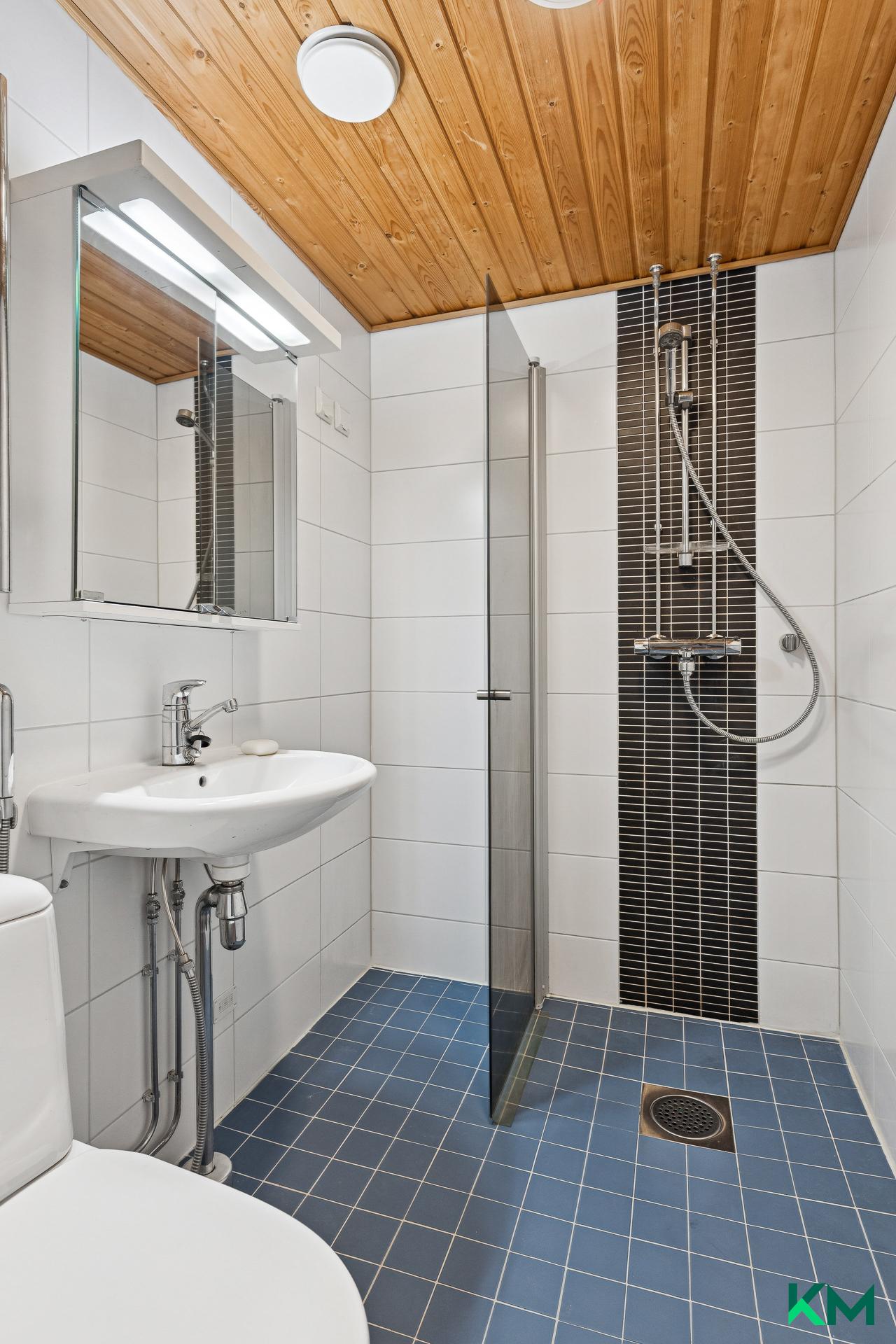 1h, kk, vh, kph, Oskelantie 8, Etelä-Haaga, Helsinki - Kiinteistömaailma